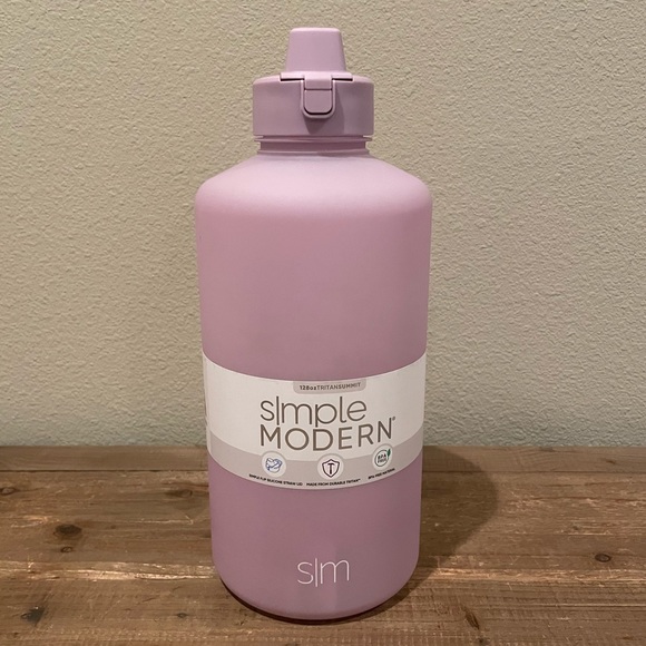 Simple Modern | Dining | Simple Modern Gallon 128 Oz Water Bottle With ...